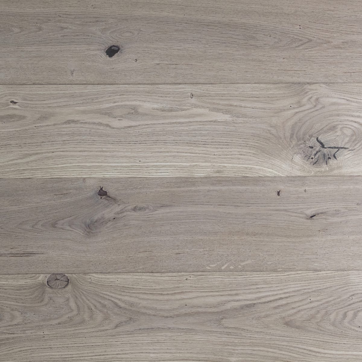 Elegant Engineered Oak Flooring - Peak Oak