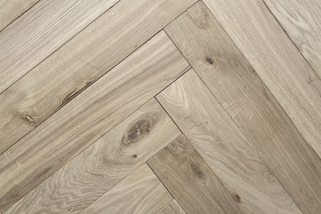 Character Grade Herringbone Parquet Engineered Oak Flooring - Peak Oak