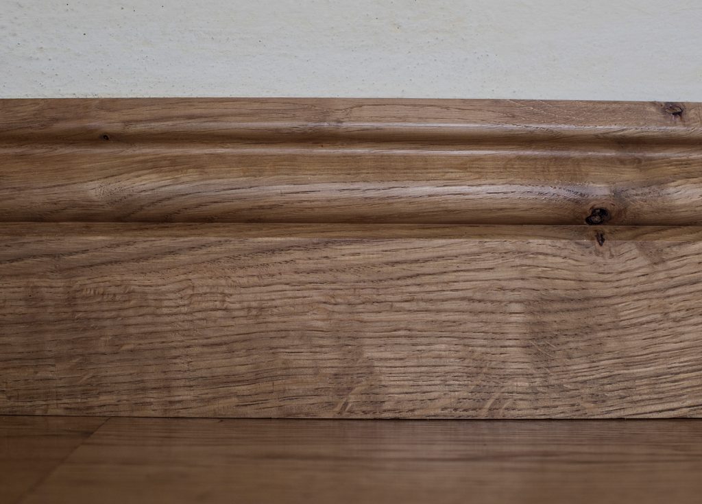 Ogee Solid Oak Skirting - Peak Oak