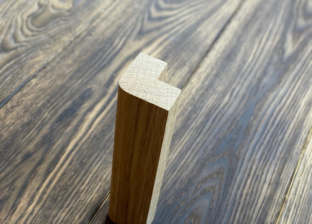 Solid Oak Corner Block - Peak Oak